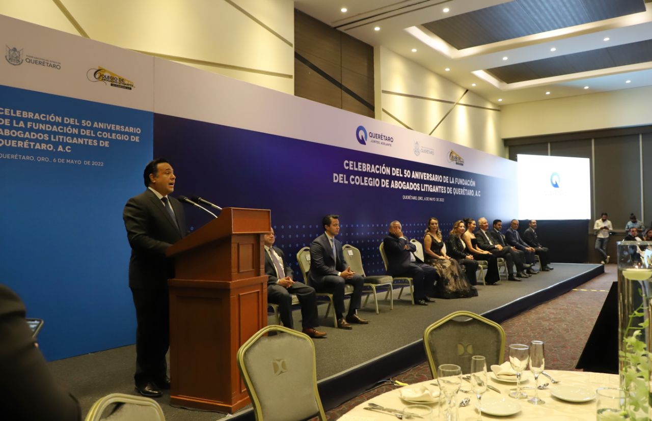 Acude Luis Nava al 50 Aniversario del Colegio de Abogados Litigantes A ... Acude Luis Nava al 50 Aniversario del Colegio de Abogados Litigantes A ...